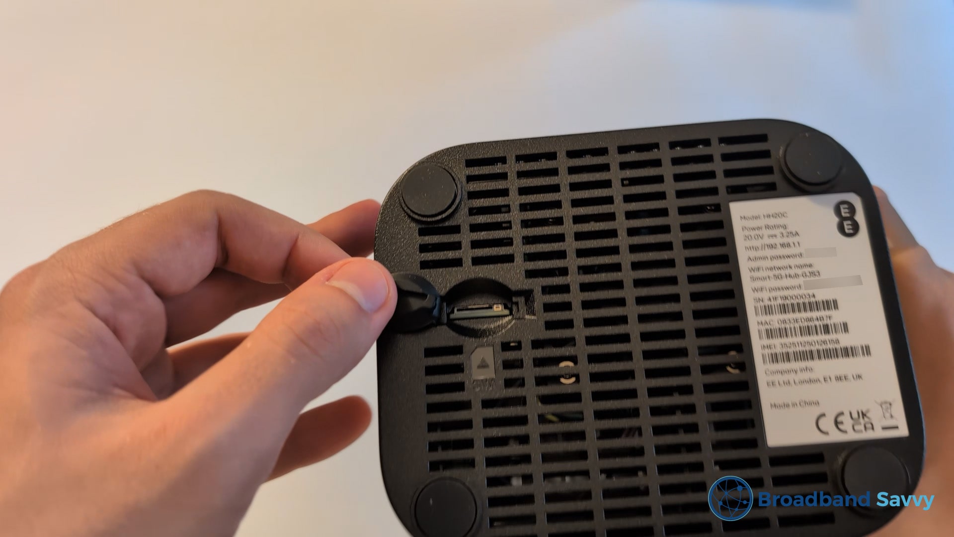 EE 5G Home Broadband Review | Smart 5G Hub WiFi Router