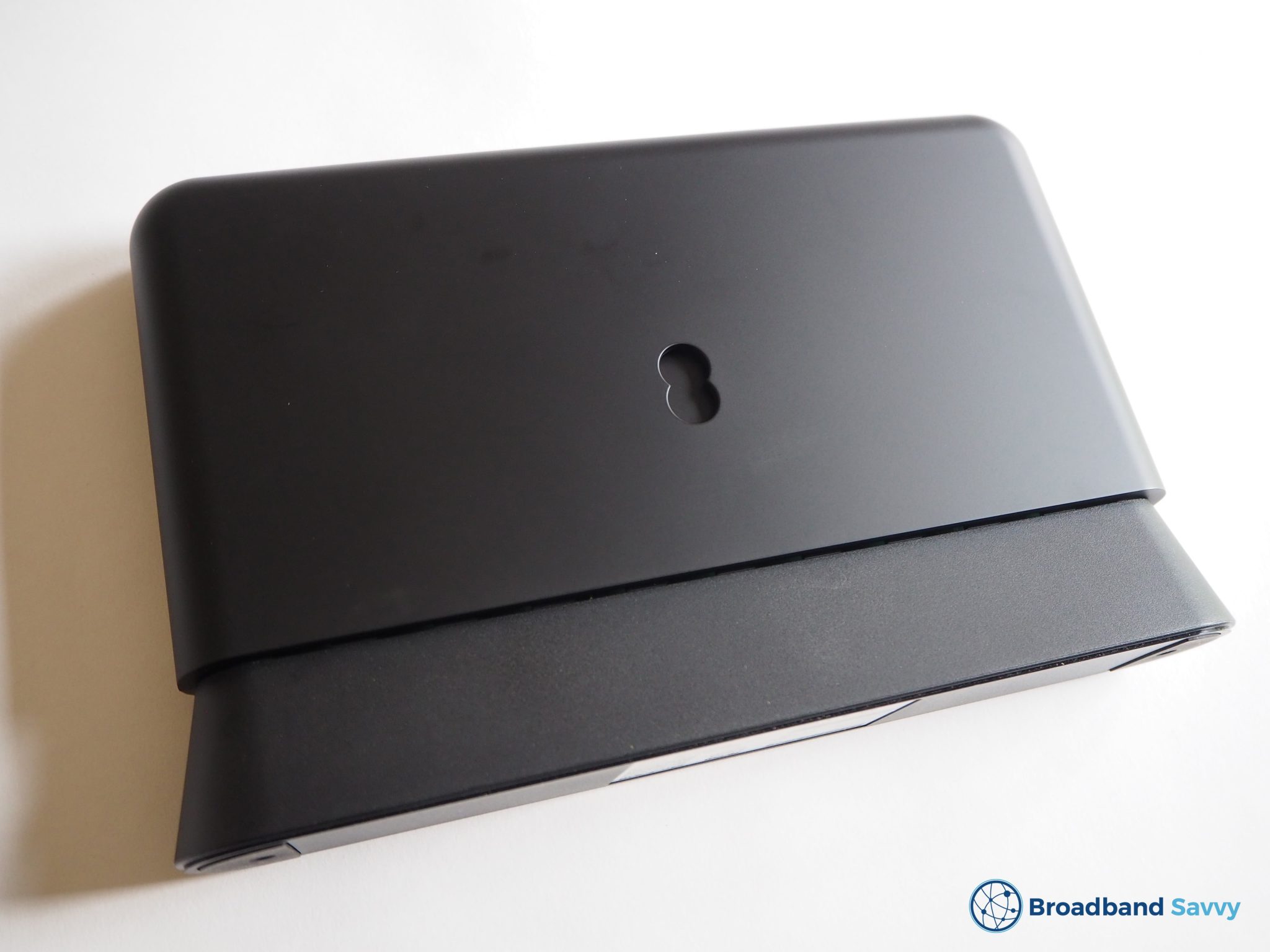 EE Smart Hub Pro Review | WiFi 7 Broadband Router - Broadband Savvy