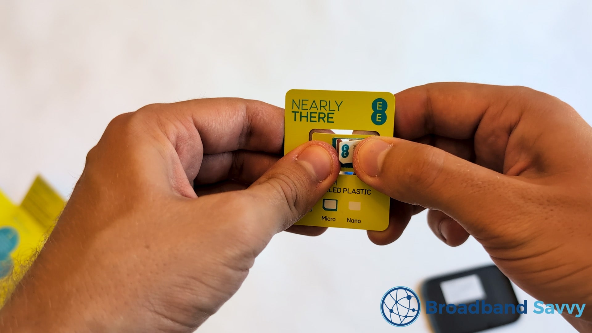 EE 5G WiFi 2 Review | Portable MiFi Router | 2025 - Broadband Savvy