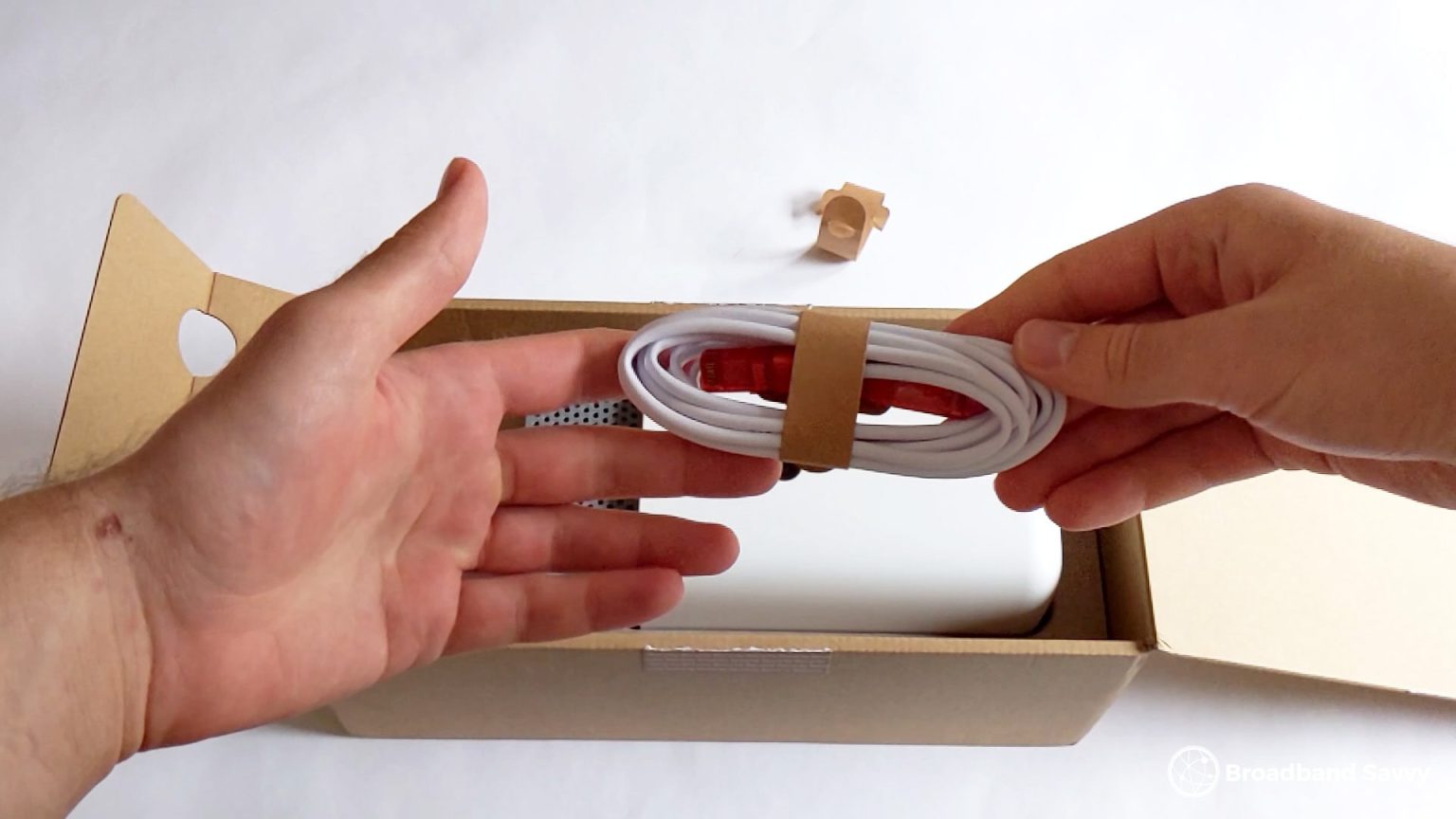 EE Smart Hub Pro Review | WiFi 7 Broadband Router - Broadband Savvy