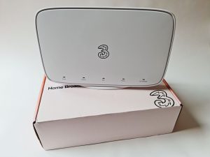 Three 4G Plus Hub Review | Is The 3 4G+ Router Any Good?