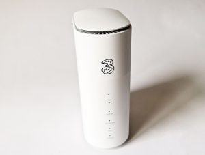Three 5G Hub Review | 5G Home Broadband Router | 2022