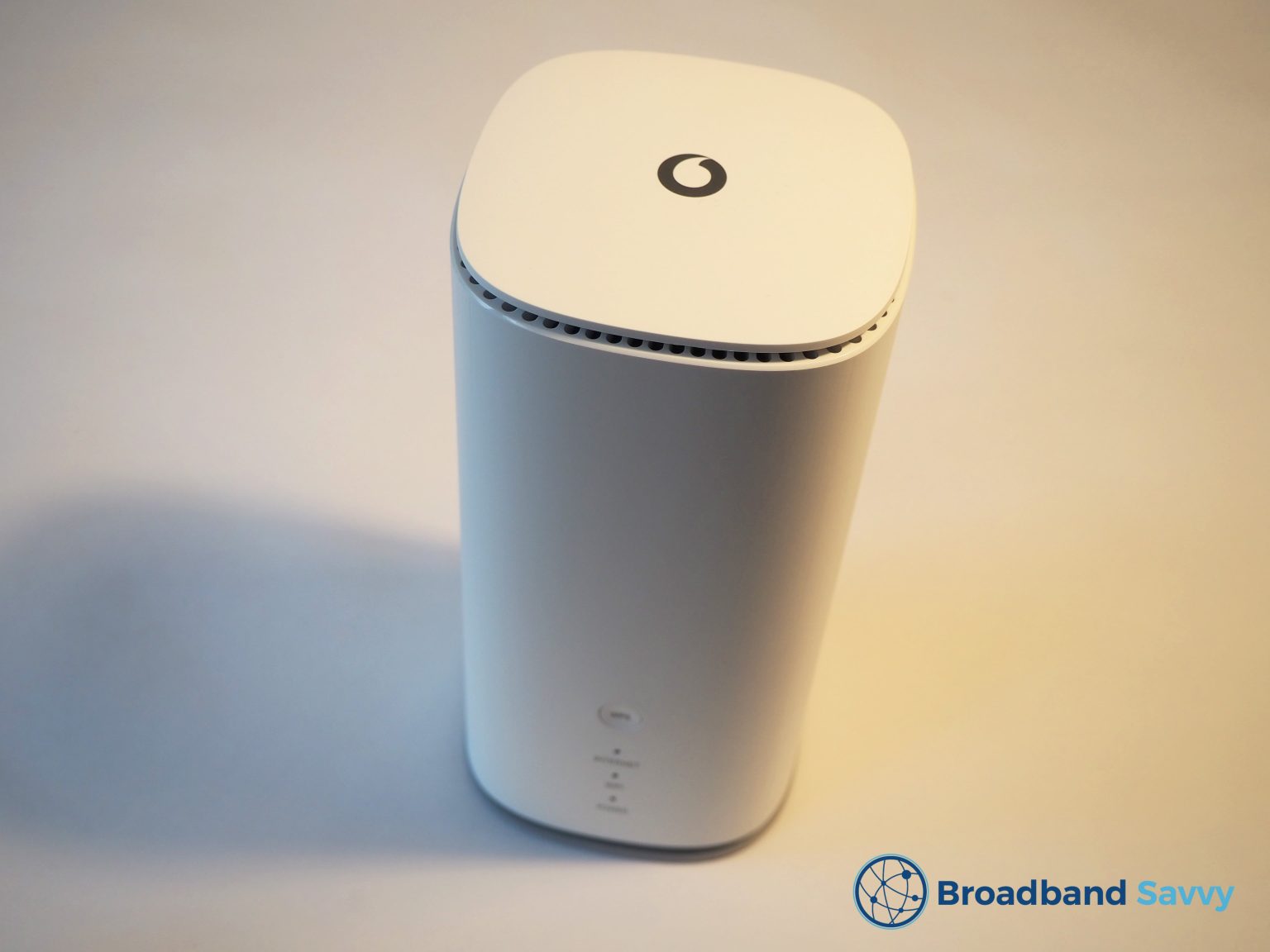 Vodafone GigaCube Review | 4G & 5G Home Broadband Router